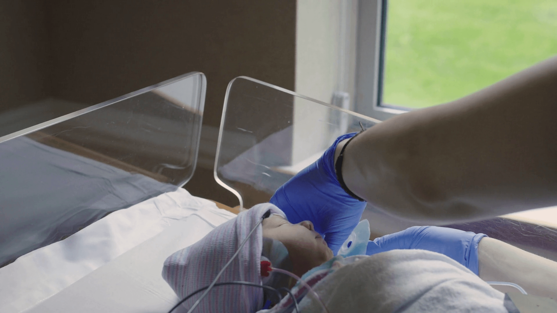 Screening auditiv pentru nou născuți! - Caută Sănătate